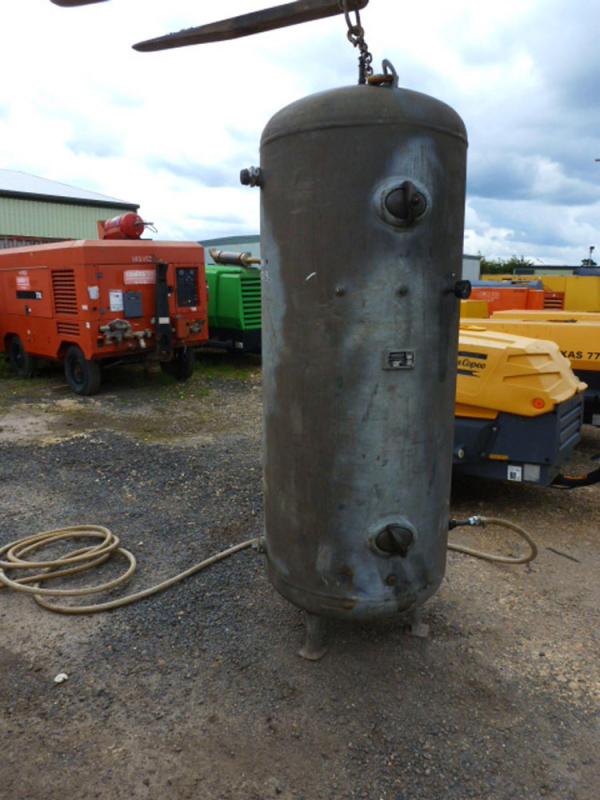 Compressed Air Electricity Generator